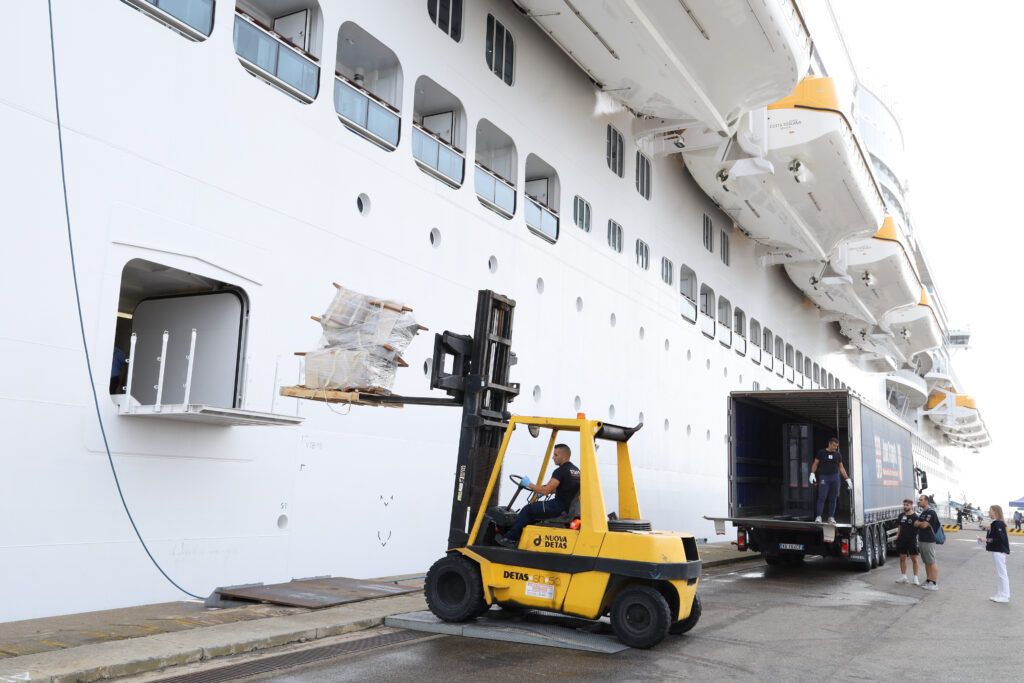 Una logistica solidale: Sedisp e Gep per Costa Crociere Foundation